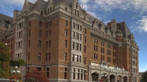 Guided Walking Tours Victoria BC | Discover the Past Walking Tours