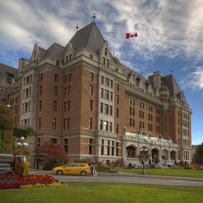 Discover the Past Walking Tours | Ghostly Walks & History Tours in Victoria